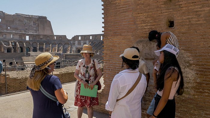 Rome: Private Day-Tour with Colosseum & Sistine Chapel