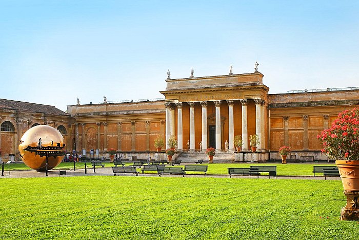 Vatican Museums: Reserved Access Entry Ticket & Audio Guide Vatican ...
