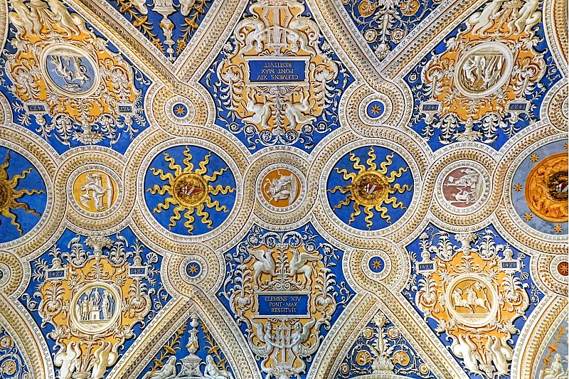 Vatican Treasures: Family Journey Through Art & History Vatican Museum
